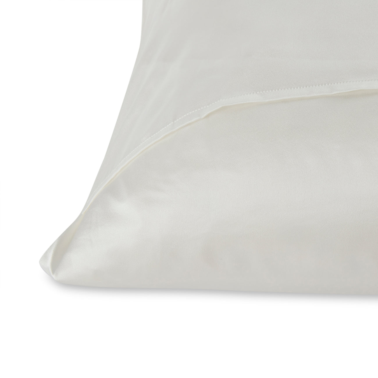 Isselle De Luca Pillow Case - Queen, Ivory